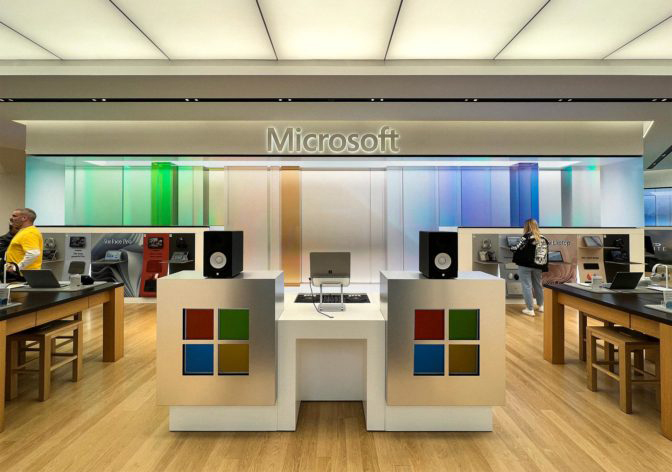 Microsoft Experience Centers Display Scalable, Real-Time Graphics With ...